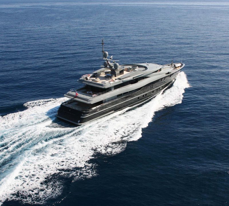 Yacht SEA FORCE ONE, Admiral | CHARTERWORLD Luxury Superyacht Charters